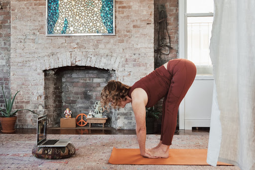 10 Amazing Intermediate Yoga Poses - The Soule Collective